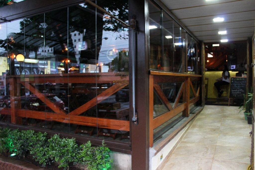 Sobre O Santa Oca - santaocabar.com.br